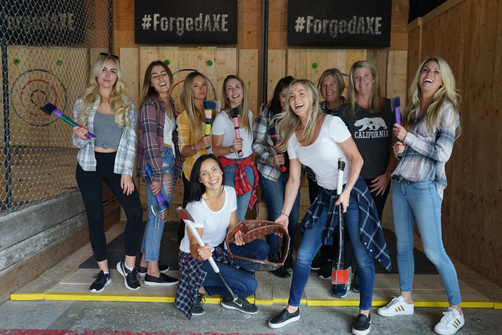 Axe Throwing Business Tools – Start an Axe Throwing Arena!